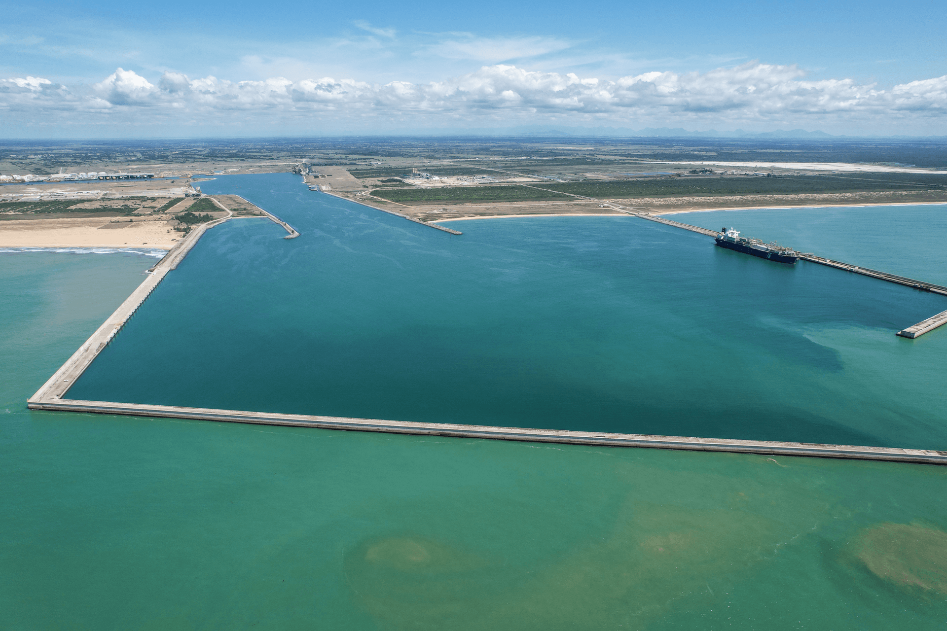 Vale and Porto do Açu sign MOU
